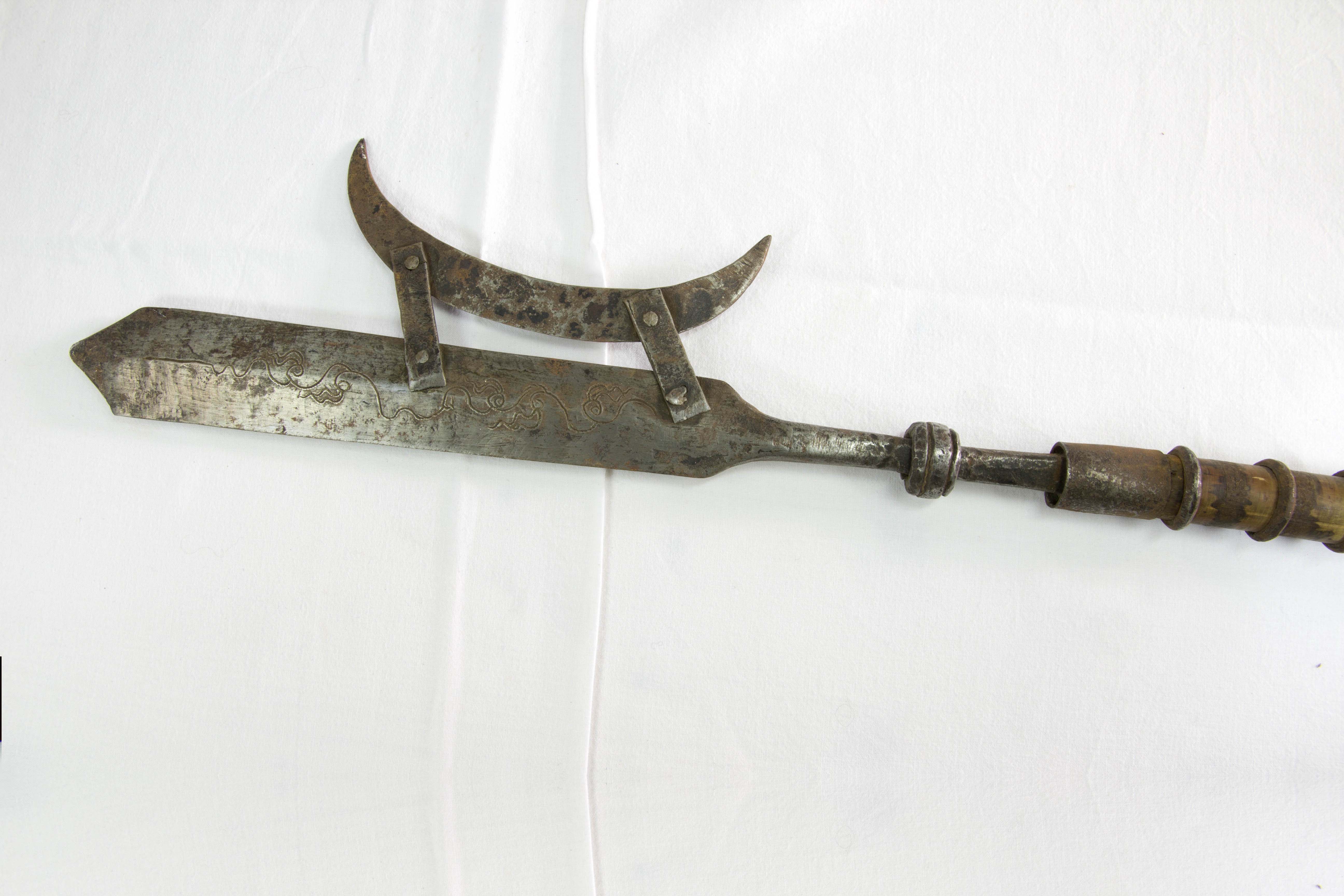 Hellebarde, – Kunst + Antiquitäten Jürgen Beyreuther